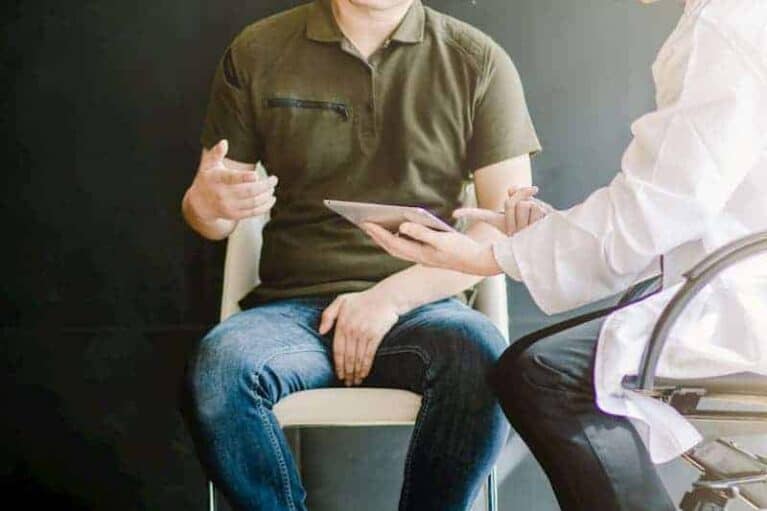 Cisti Sebacea: cos'è, causa, sintomi e trattamento - Dr. Francesco De Luca